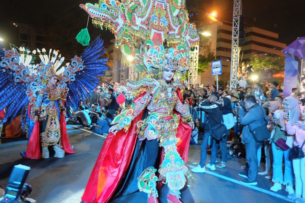 Parade Semarang Night Carnival 2019 — Diary of Lenny Lim
