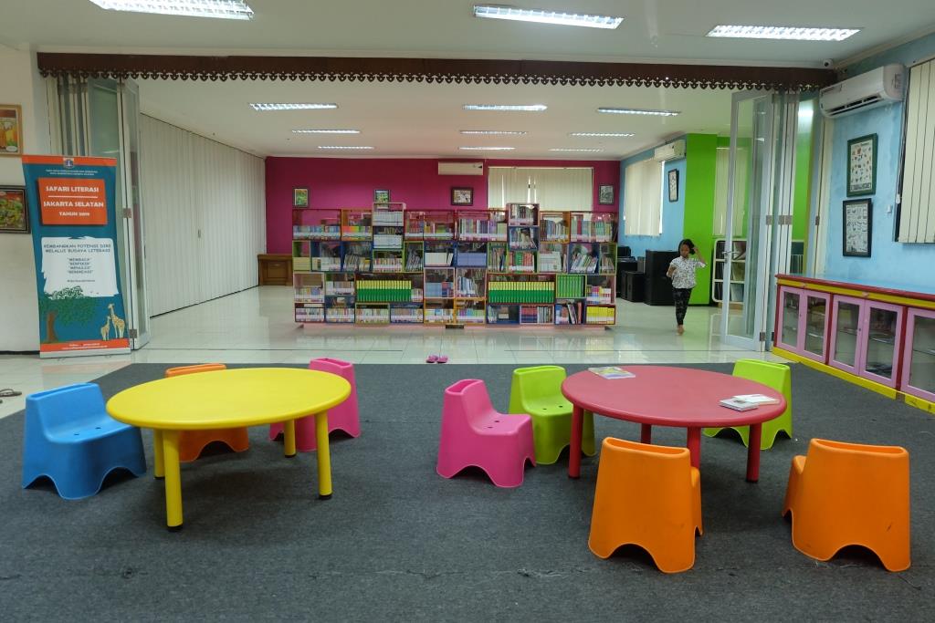 Perpustakaan Jakarta Selatan Yang Kece — Diary of Lenny Lim
