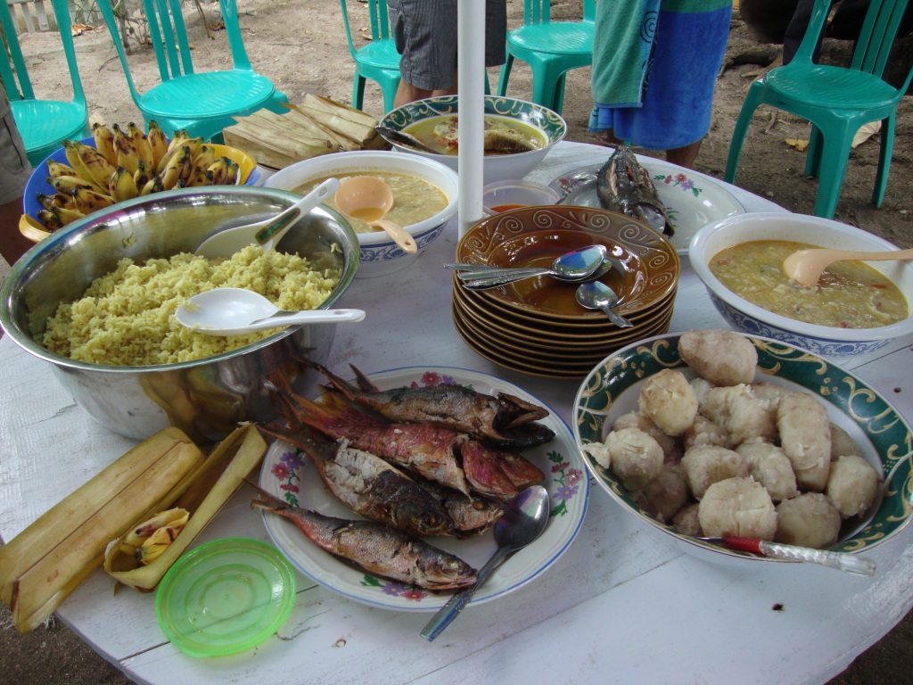 4 Makanan Wakatobi Yang Khas — Diary of Lenny Lim