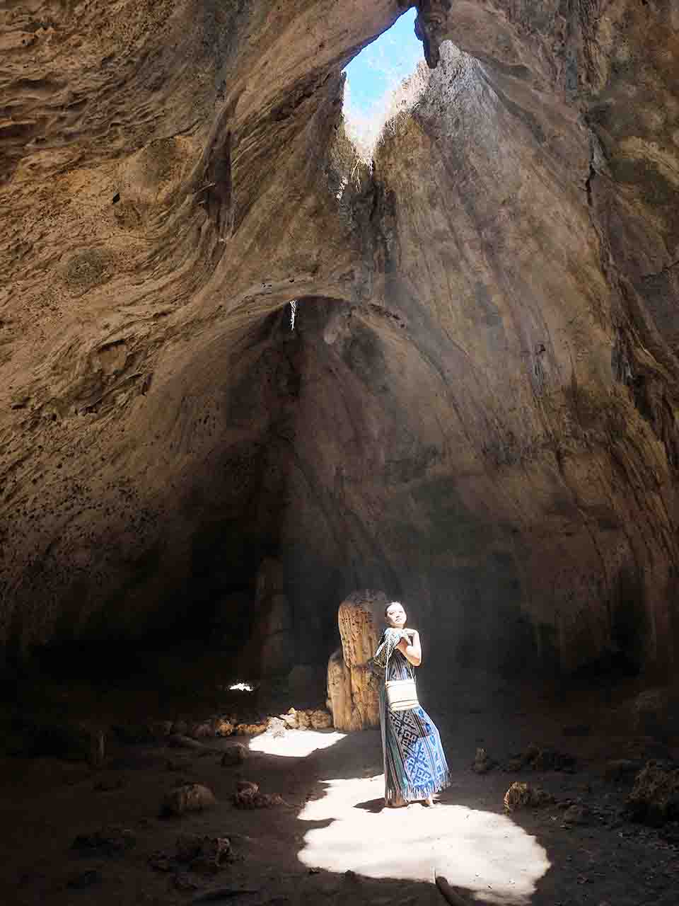 Gua Mabala Penuh Cahaya Ilahi — Travel Diary of Lenny Lim