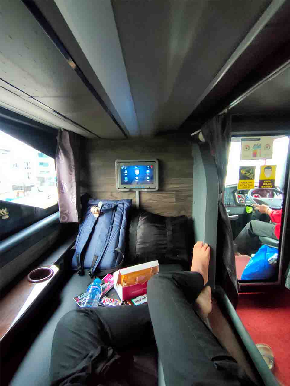 Bus Kencana Sleeper Jakarta - Semarang — Travel Diary of Lenny Lim